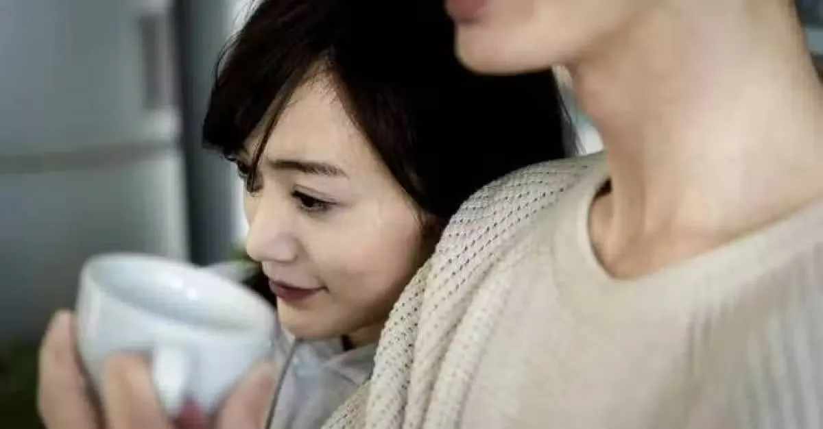 對你動了真情的女人，往往是從這5個「主動」開始的，別傻傻不懂